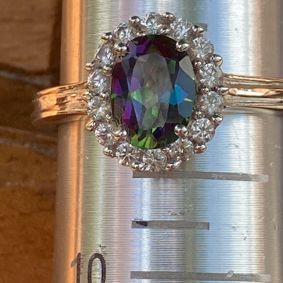 STS | Jewelry | Lovely Sts Cubic Zirconia Gem And Rhinestones On ...